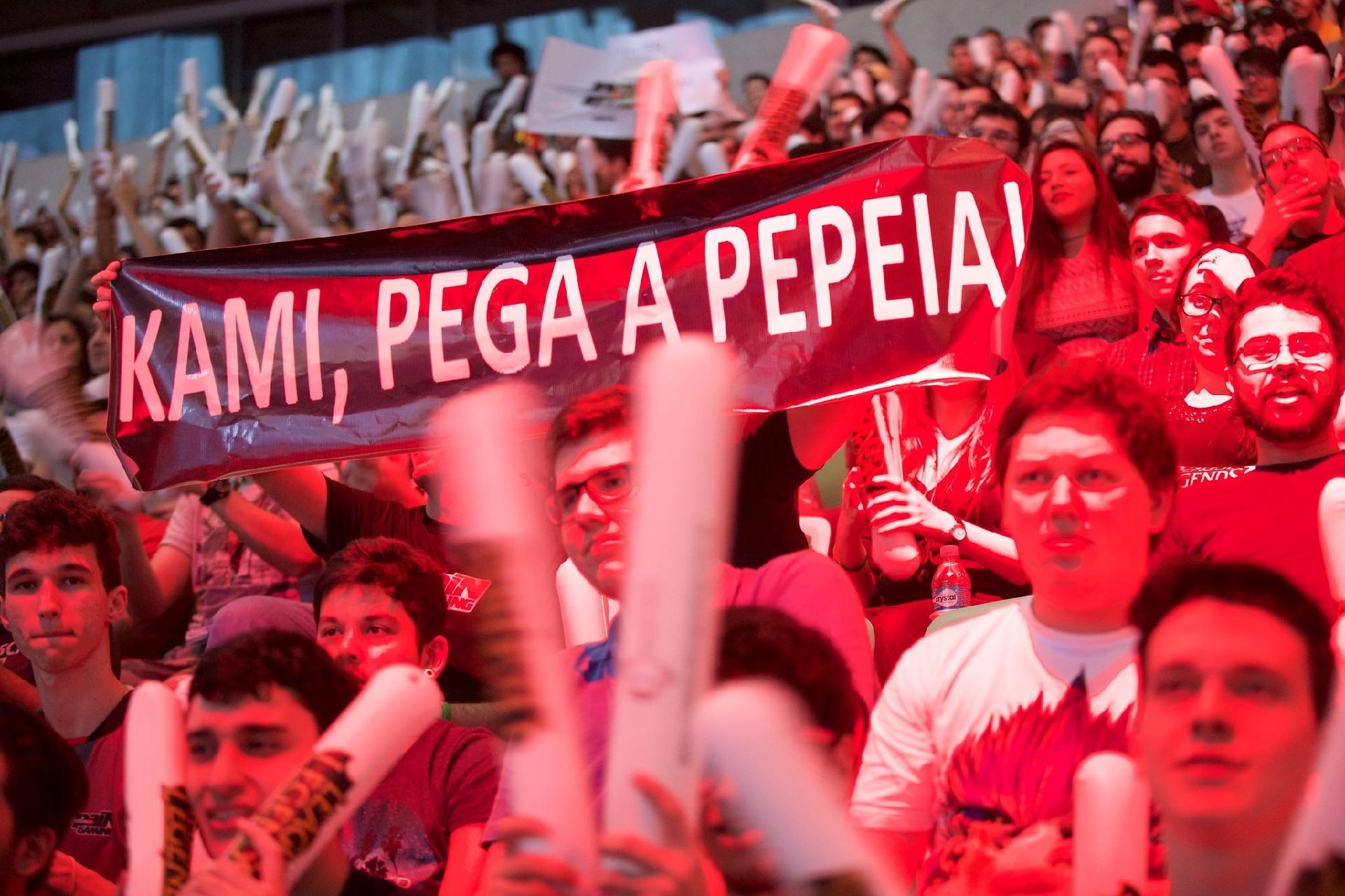 Kami anuncia aposentadoria do LoL e recebe homenagens de fãs e ...