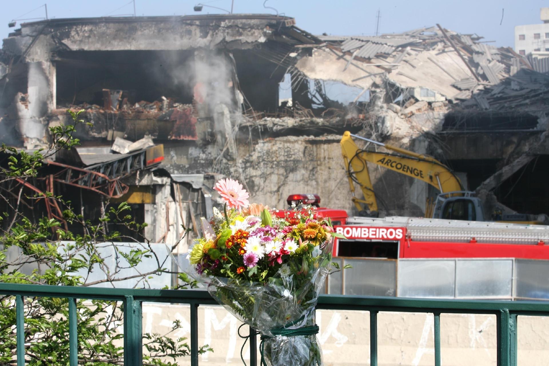 Voo 3054: por que maior tragédia da aviação brasileira acabou sem ...