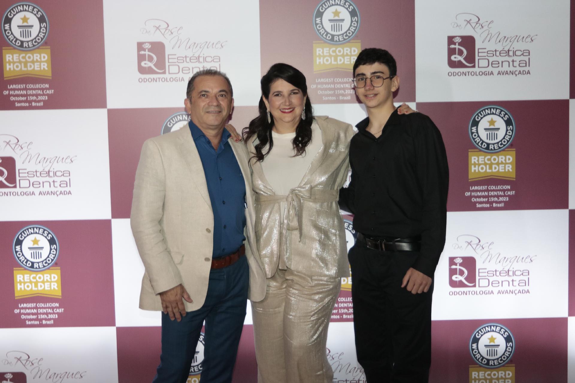 Dra. Rose Marques recebe certificado do Guinness World Records - 19/10 ...