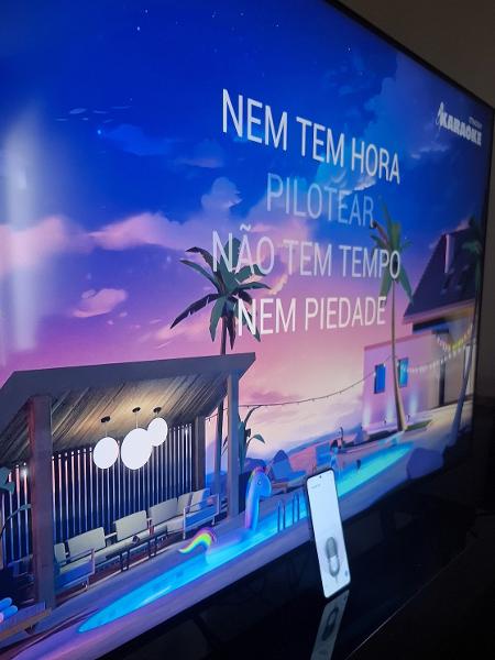 Testamos a nova TV QLED Samsung de 55 polegadas com IA e karaokê