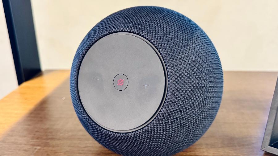 'Alexa' para festas: novo Echo Studio tem design esférico e som potente