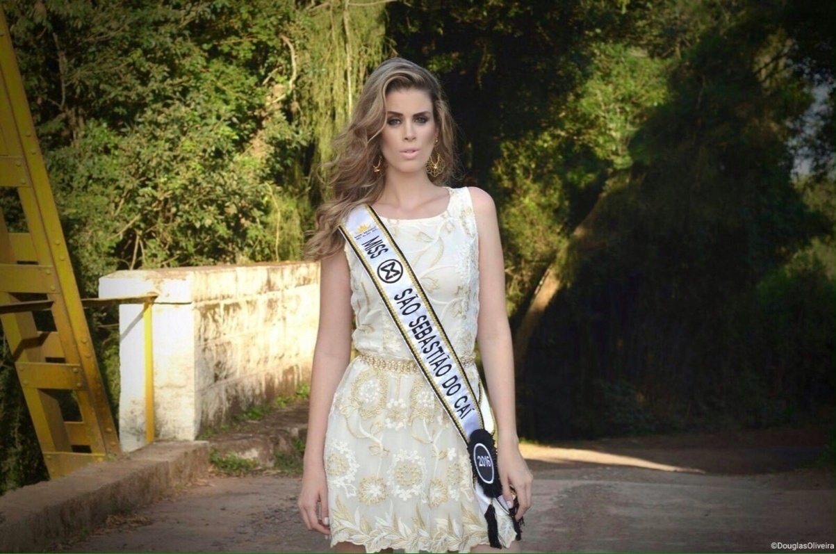 Candidata de Tramandaí vence Miss Mundo Rio Grande do Sul 2016 - 15/12 ...