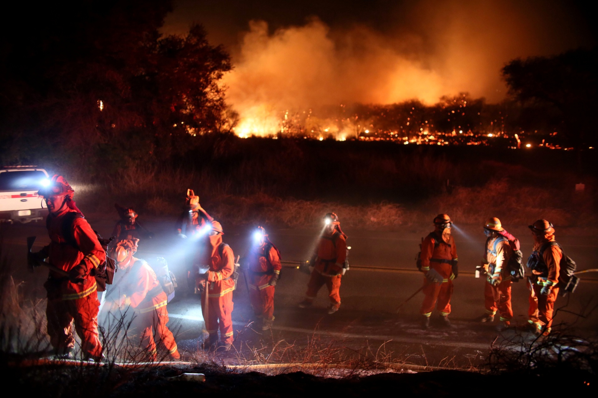 Incêndios florestais que atingem a Califórnia fazem sua primeira vítima ...