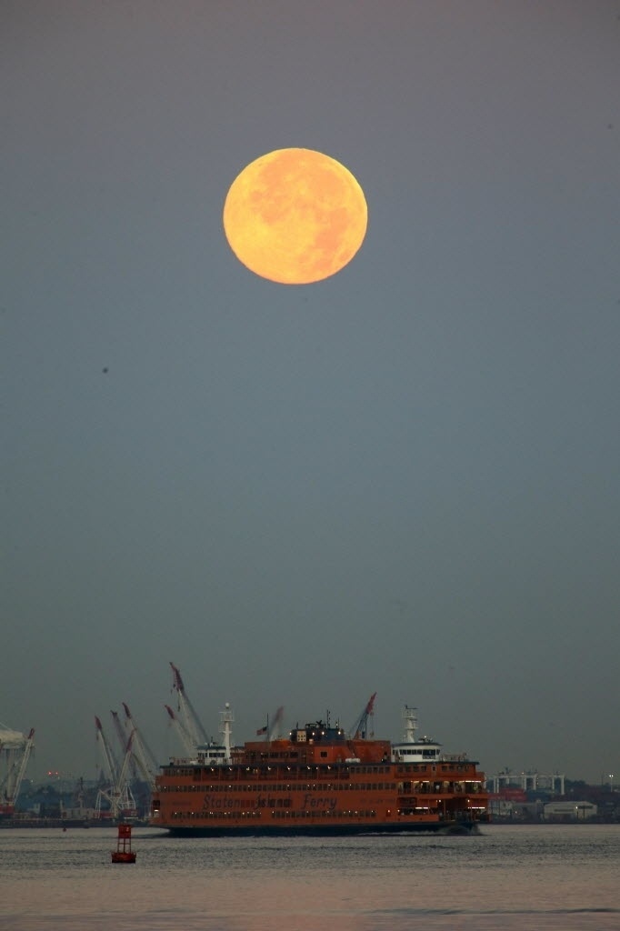 Fotos: Fenômeno da "lua azul" ilumina o céu pelo mundo - 31/07/2015 ...