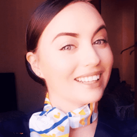 Aeromoça quebra a perna em sete lugares após turbulência em voo - 06/01 ...