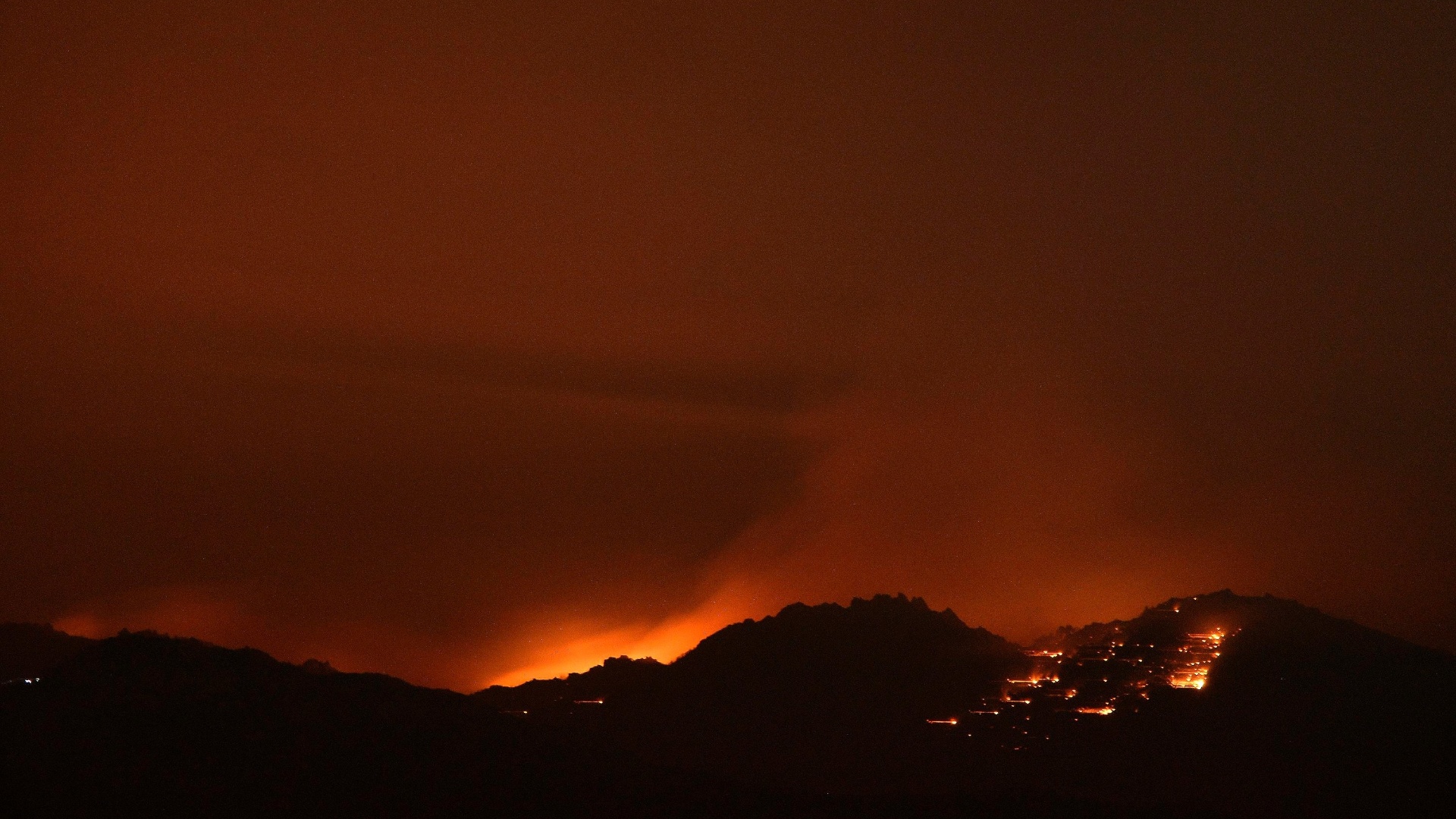 Fotos: Incêndios florestais causam estragos na Califórnia (EUA) - 03/05 ...
