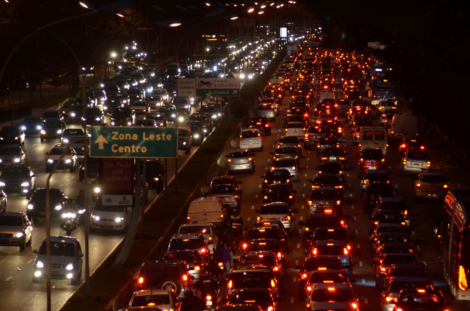 Fotos: São Paulo registra o maior congestionamento da história - 26/07 ...
