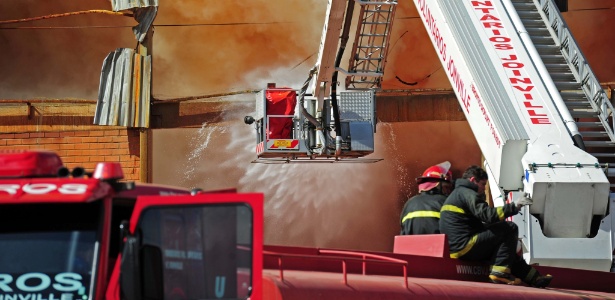 Polícia investiga crime ambiental em SC; empresa nega incêndio e fala ...