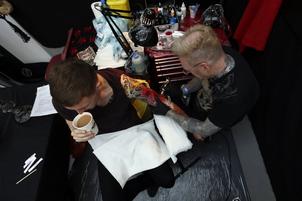 Fotos: Convenção reúne fãs e artistas da tatuagem em Londres - 28/09 ...