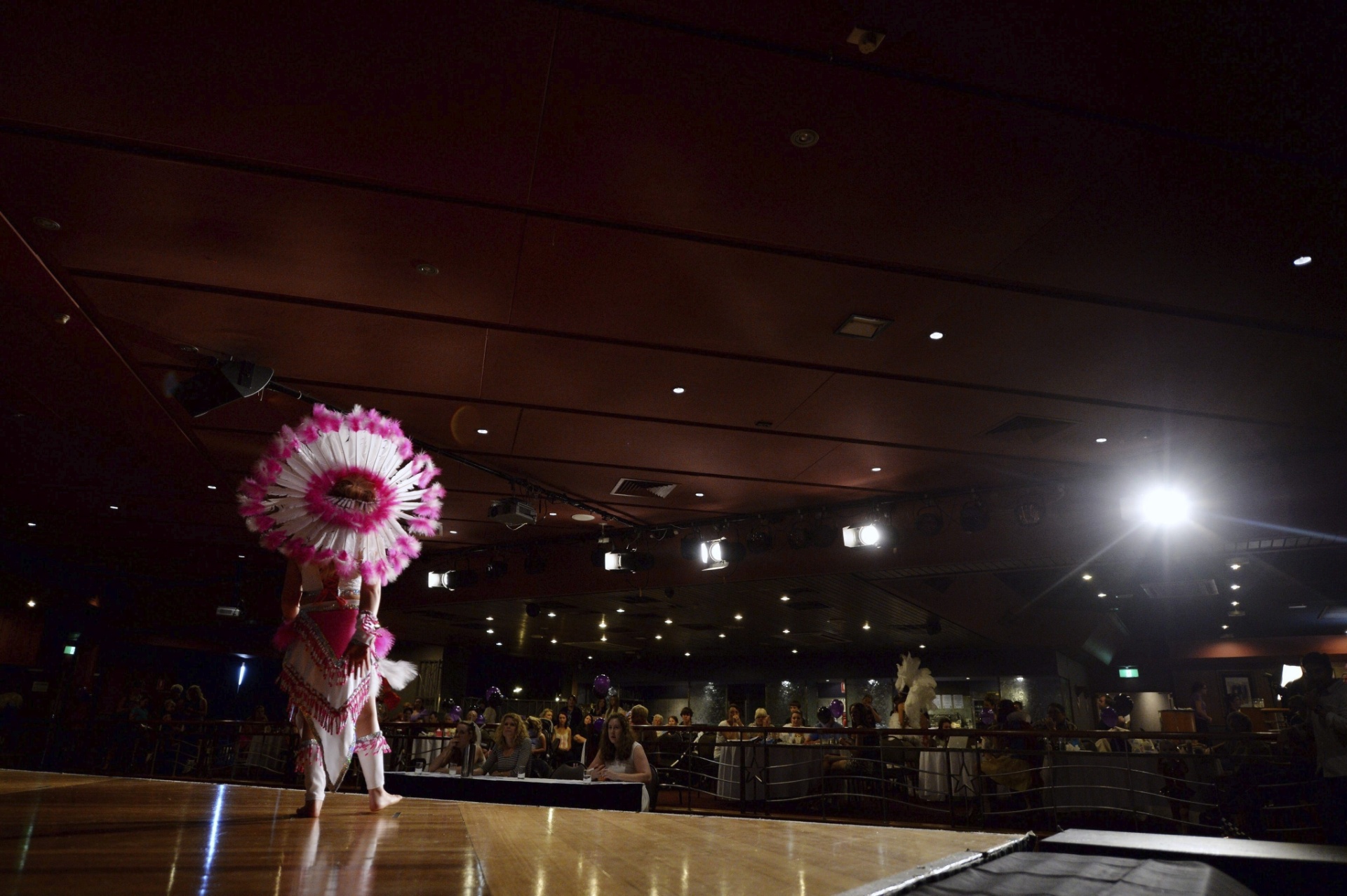 Fotos: Concurso elege misses de 2 a 18 anos na Austrália - 10/11/2013 ...