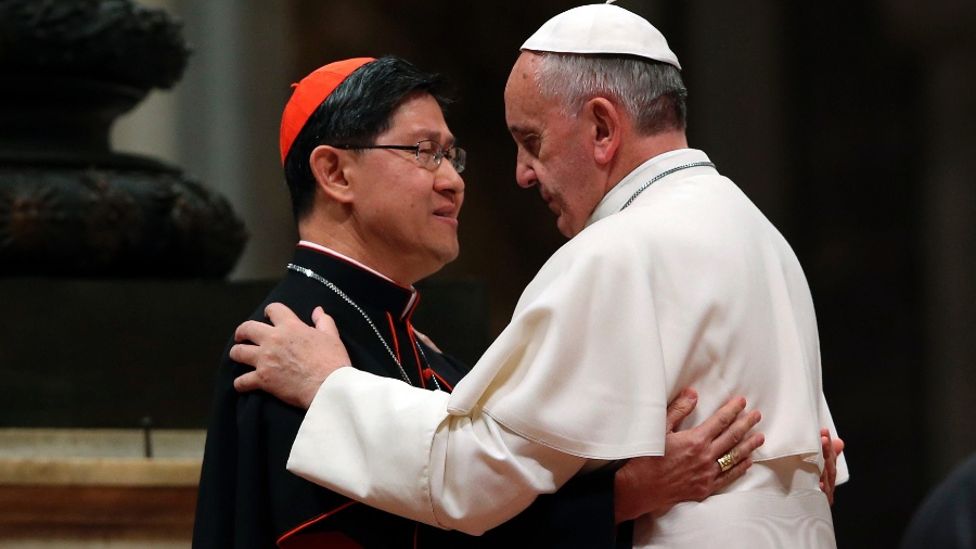 Cidade do interior da Itália torce para cardeal filipino