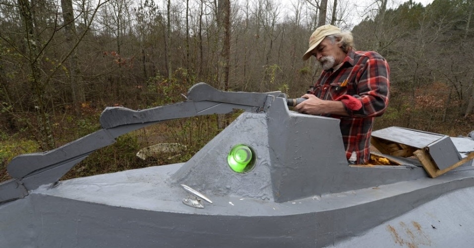 Americano cria réplica de submarino de filme da Disney - Fotos - UOL ...