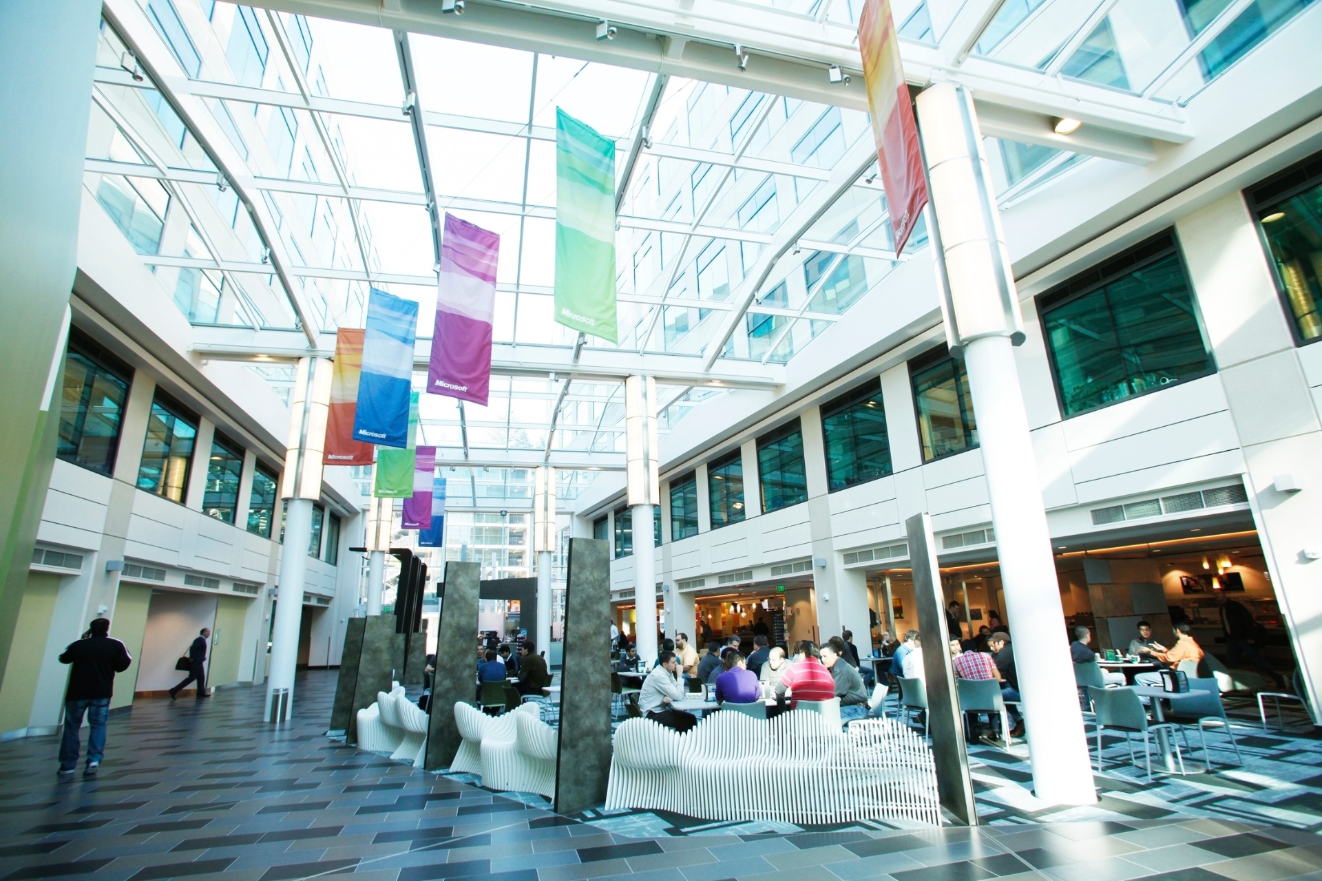 Fotos: Conheça os escritórios de empresas de tecnologia - 06/12/2013 ...