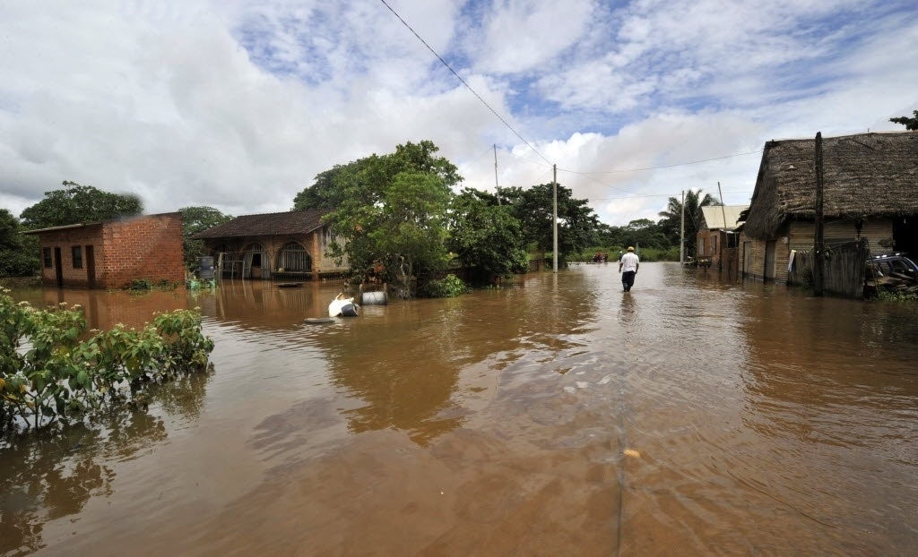 Fotos: Enchentes na Bolívia afetam mais de 58 mil famílias - 18/02/2014 ...
