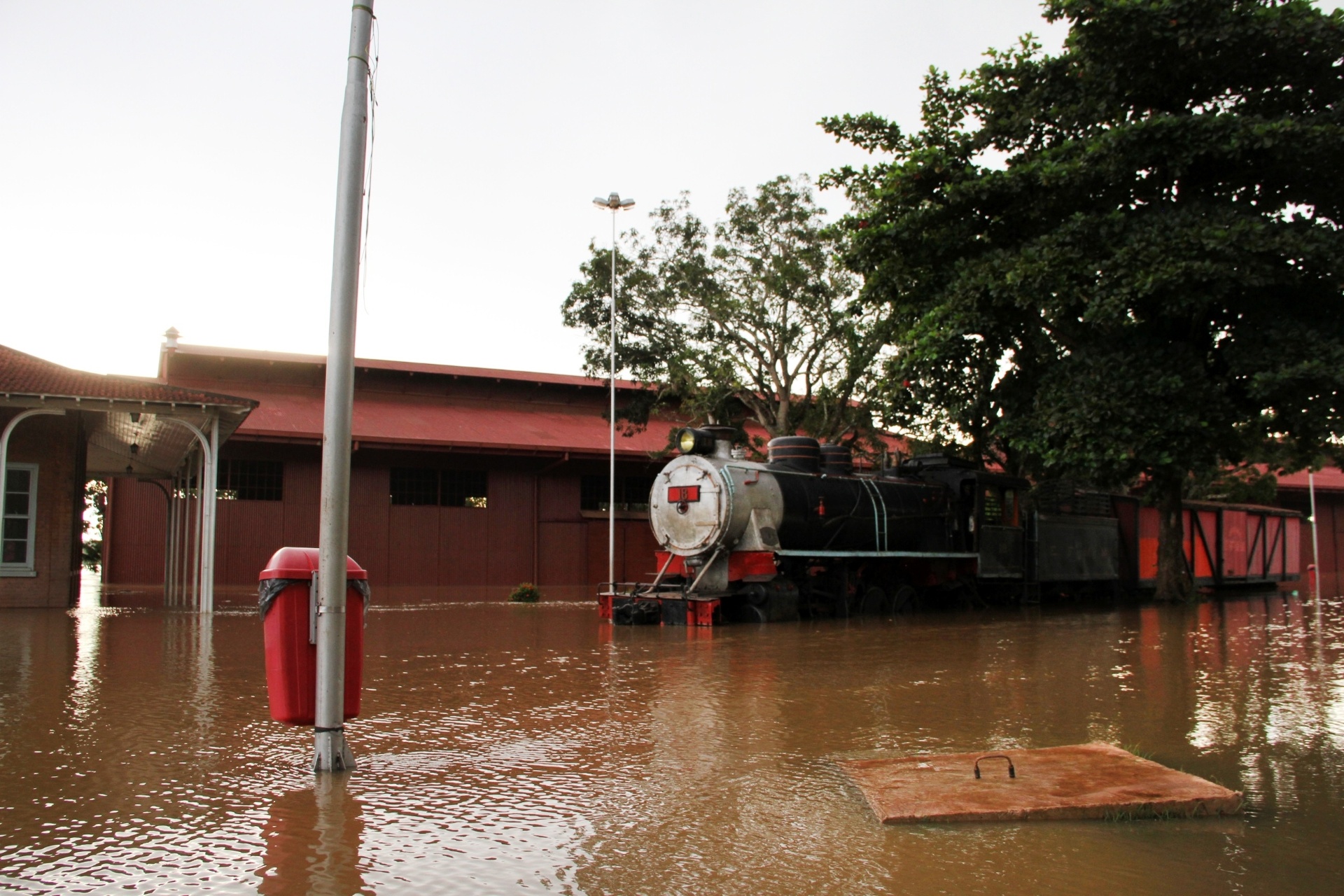 Usinas terão que ajudar vítimas da enchente do rio Madeira em Rondônia ...