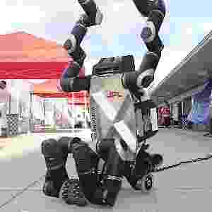 Robôs correm mais rápido que Usain Bolt e levantam até 180 kg; assista ...