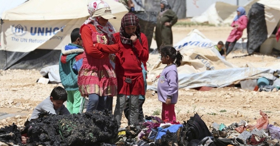 Crises de refugiados no mundo - Fotos - UOL Notícias