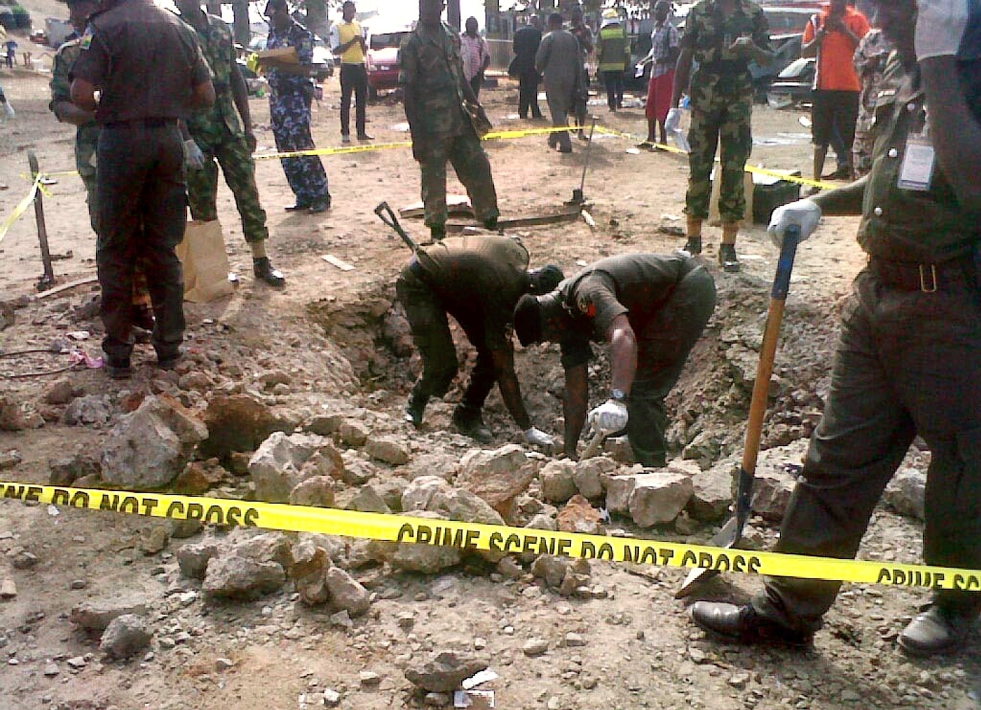 Fotos: Atentados na Nigéria - 14/04/2014 - UOL Notícias
