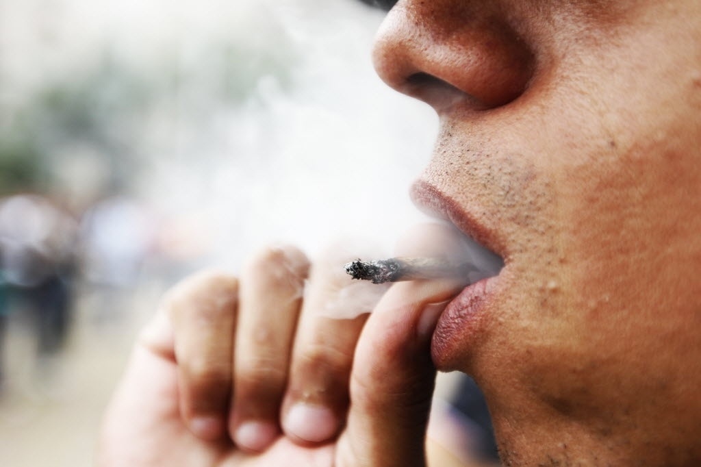 Fotos: Marcha da Maconha em São Paulo - 26/04/2014 - UOL Notícias