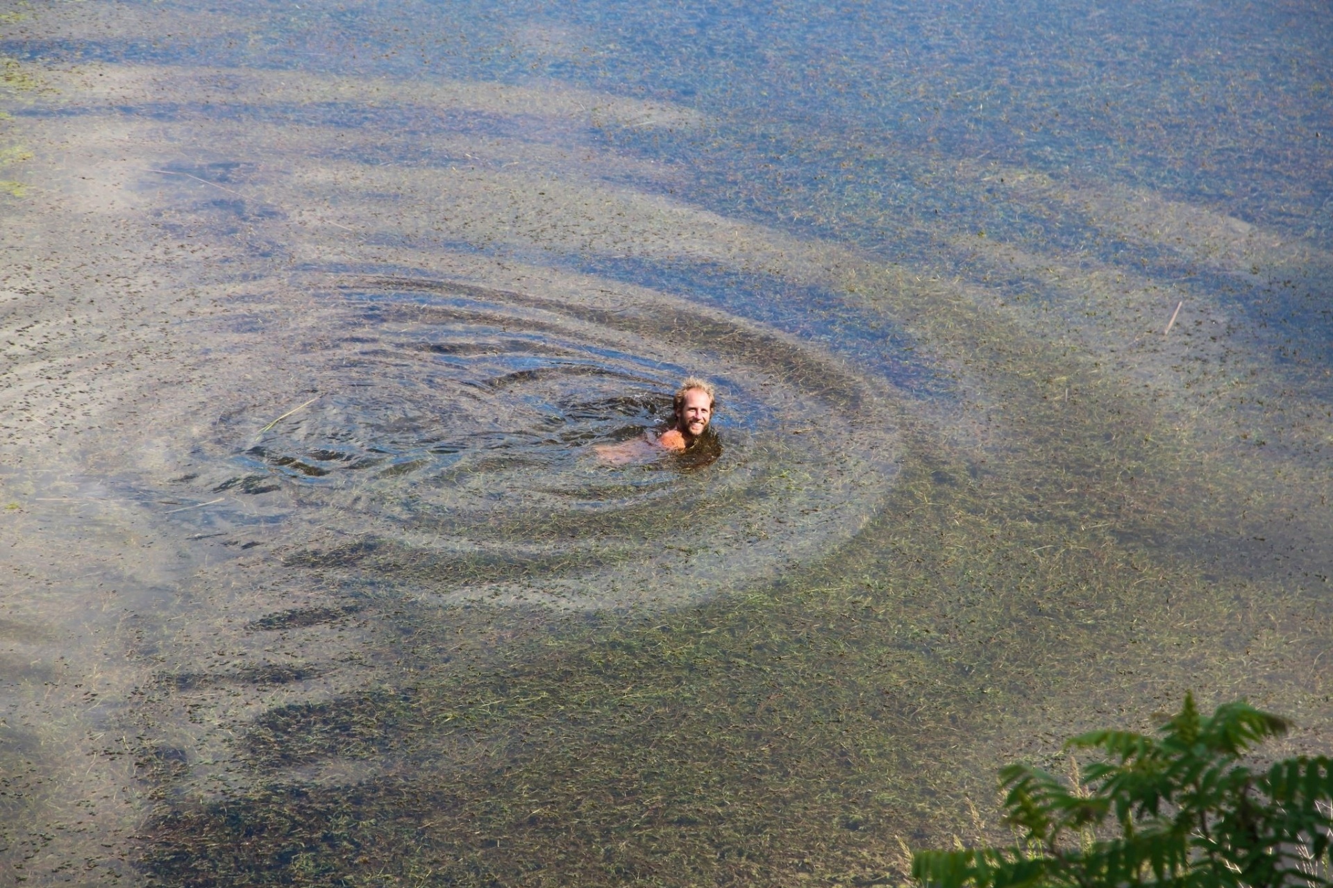 Fotos: Ativista fica um ano sem tomar banho por meio ambiente - 06/05 ...