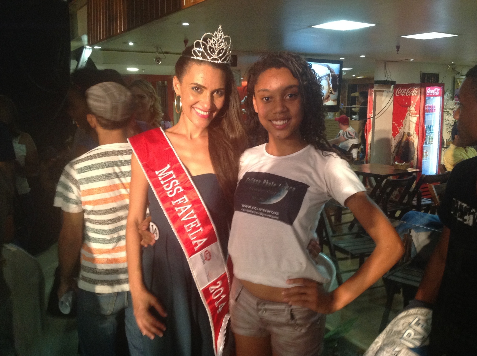 Fotos: Candidatas desfilam no Miss Favela 2014 - 28/09/2014 - UOL Notícias