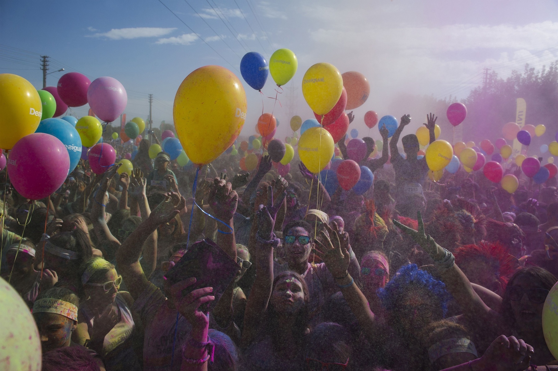 Fotos: Corredores participam de Color Run na Espanha - 02/11/2014 - UOL ...