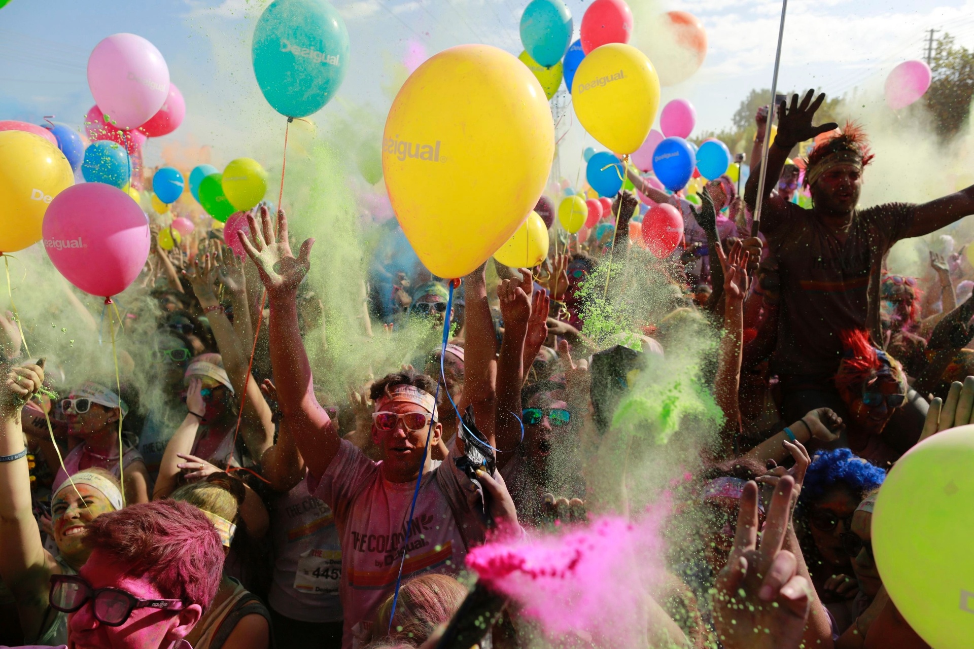 Fotos: Corredores participam de Color Run na Espanha - 02/11/2014 - UOL ...