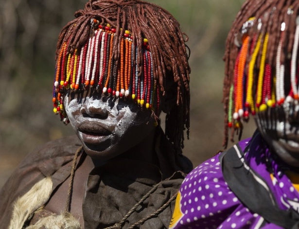 Meninas da etnia Pokot passam por ritual de maioridade e já saem ...