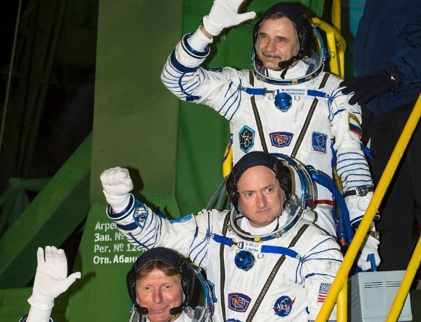 Astronautas vão passar um ano em missão na ISS - Fotos - Ciência