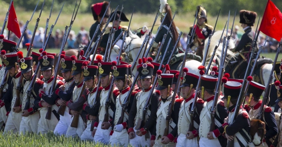 Batalha de Waterloo completa 200 anos em 2015; veja celebrações pelo ...