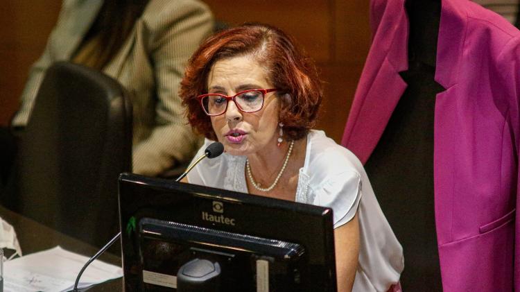 Senadores pedem representação contra juíza que chamou CPI de 'circo'