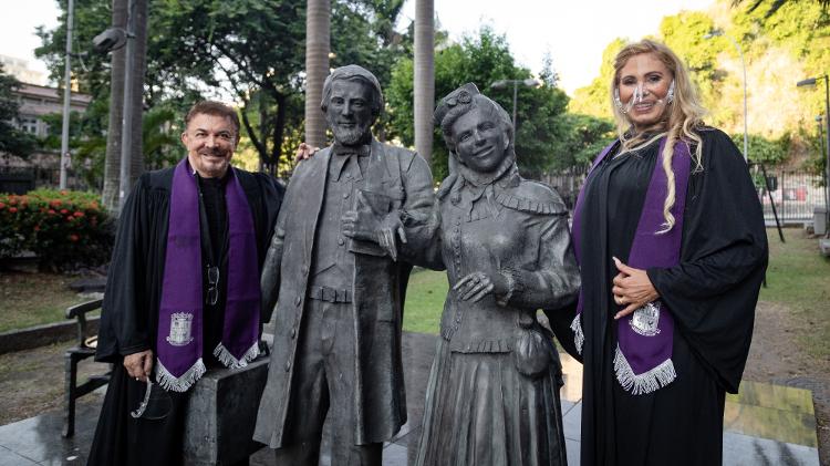 'Me comparo a Maria Madalena', diz 'doutora em teologia' Ângela ...