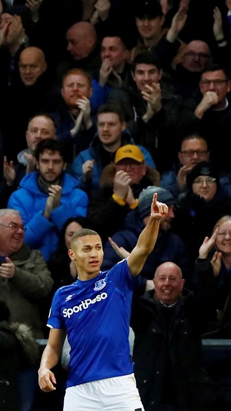 Inglês: Richarlison se torna um dos jogadores mais valiosos da liga