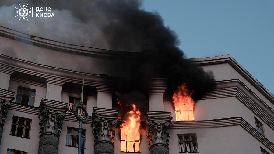 Rússia atinge Ucrânia com maior ataque aéreo da guerra; 2 morreram