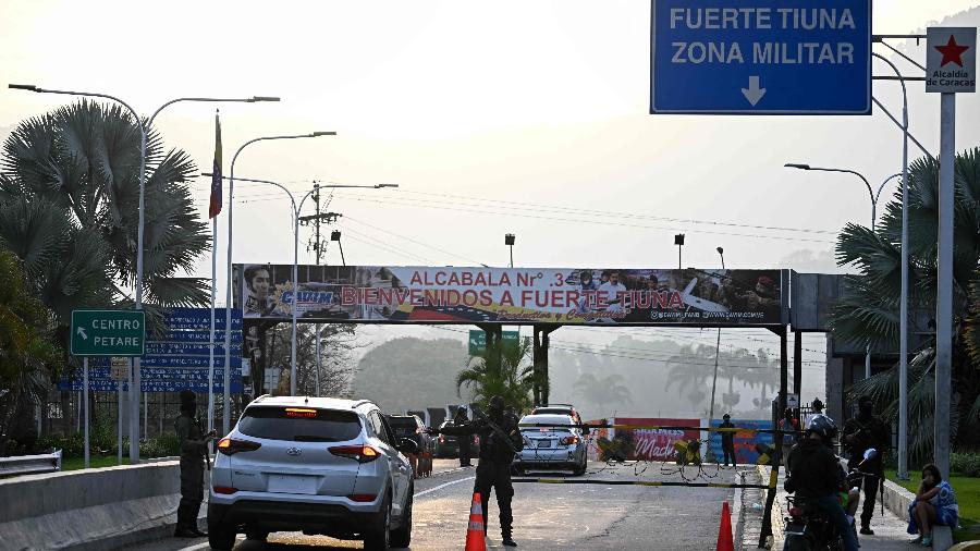Milhares de casas, centro de defesa: como é forte onde Maduro foi capturado