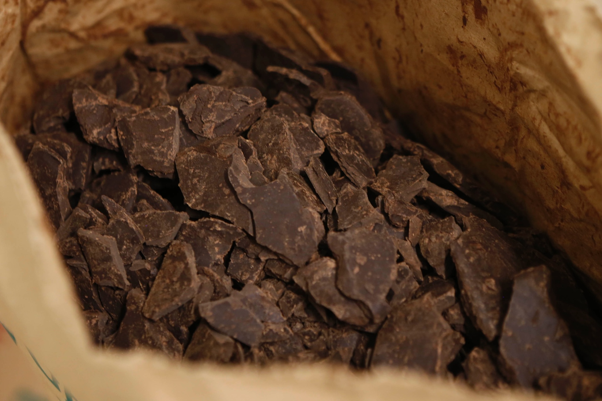 Nestlé tem nova receita para fabricar chocolate sem açúcar - 16/07/2019 ...