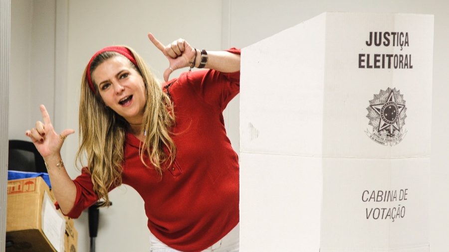 Deputada em barco parado em Israel é radical no PT e tem rixa com Ciro