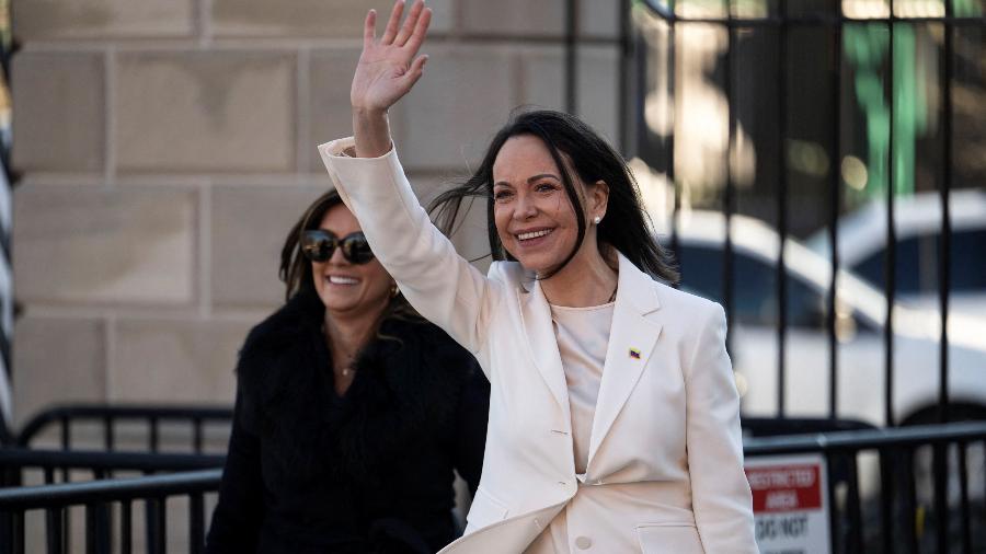 Trump agradece Corina pela medalha do Nobel: 'Pelo trabalho que eu fiz'