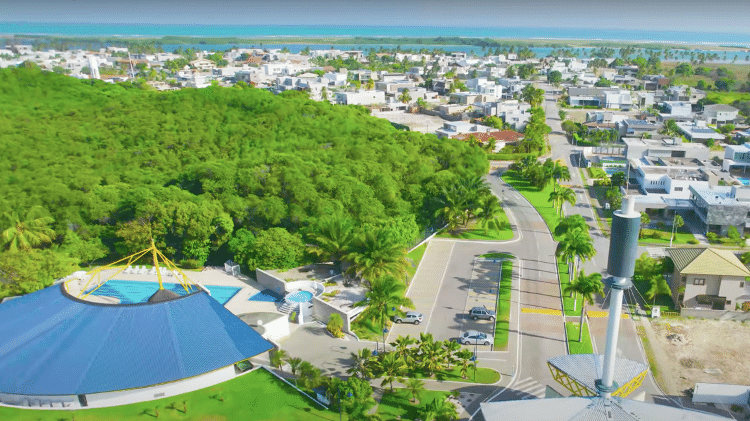 Praia exclusiva, heliponto: como é condomínio dos ricaços em Maceió?
