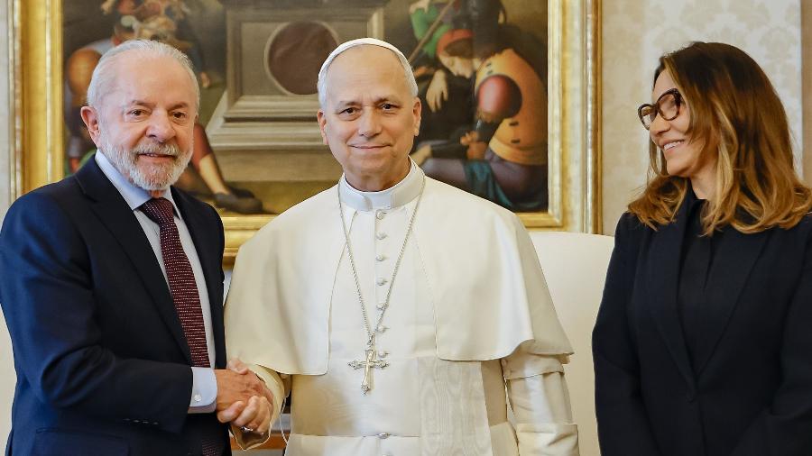 Lula e Janja visitam o papa Leão 14 no Vaticano