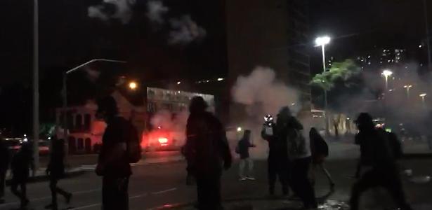 Protesto pela educação no Rio tem rojão, ônibus incendiado e bomba de ...