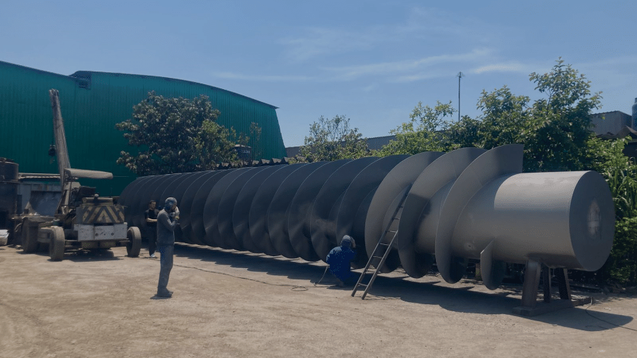 Do tamanho de prédio: como parafusos gigantes vão limpar o rio Tietê