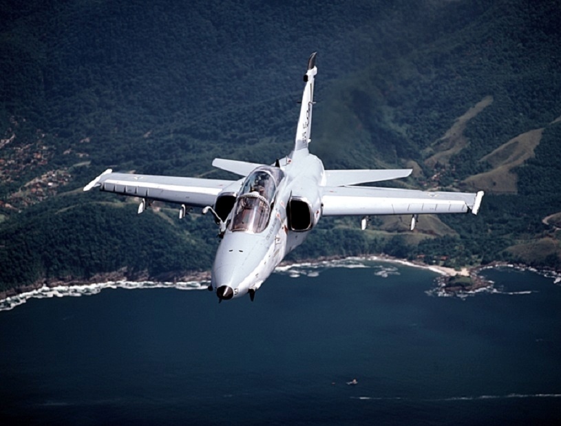 Fotos: Conheça modelos de avião fabricados pela Embraer - 30/03/2018 ...