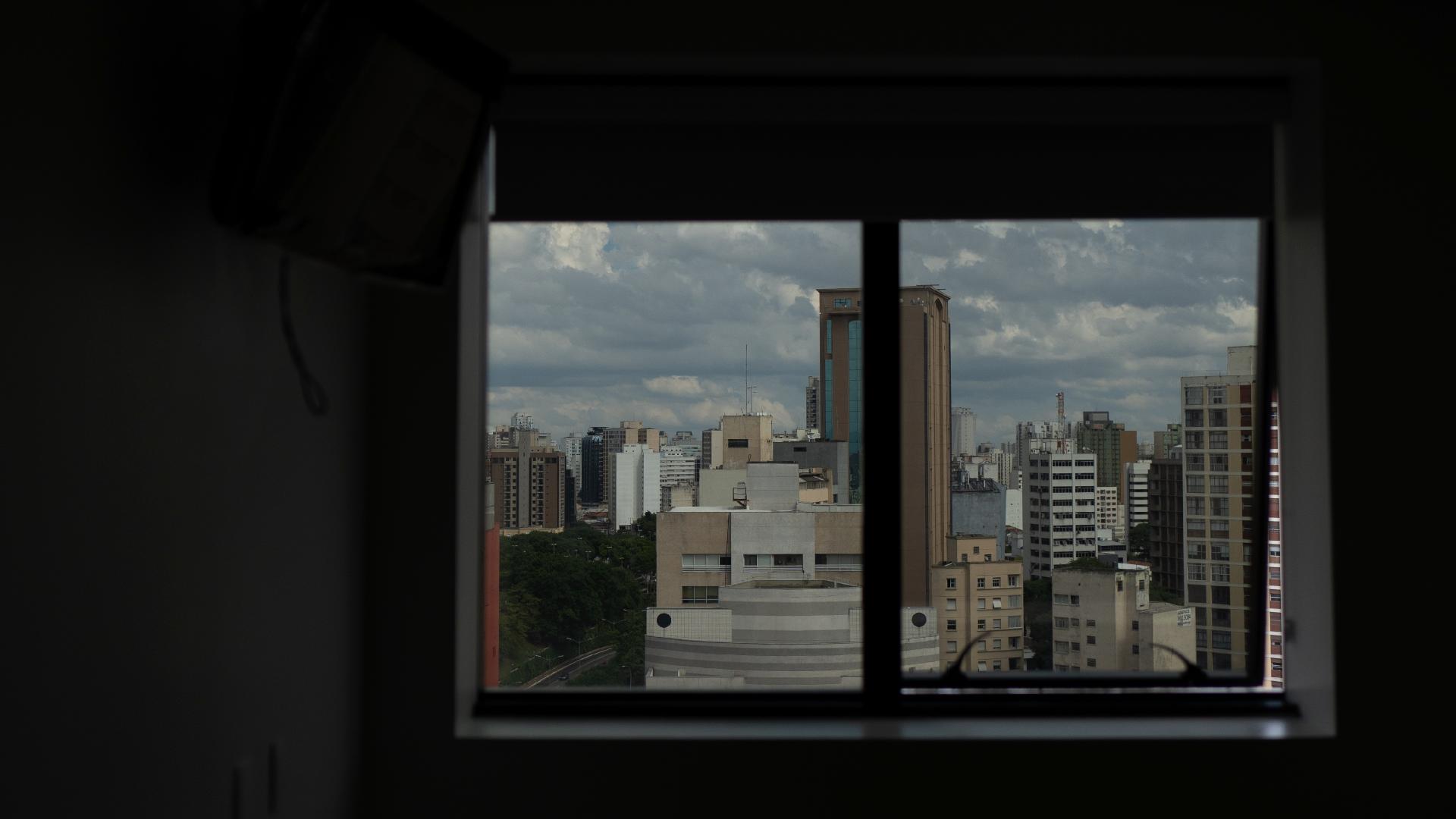 Coronavírus em SP: No Santa Maggiore, o "bip" das máquinas quebra um ...