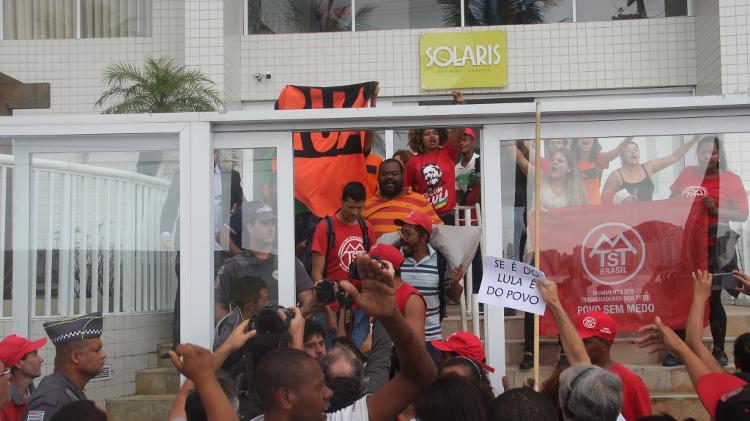 Em depoimento, Lula diz que não incentivou invasão do tríplex em ...