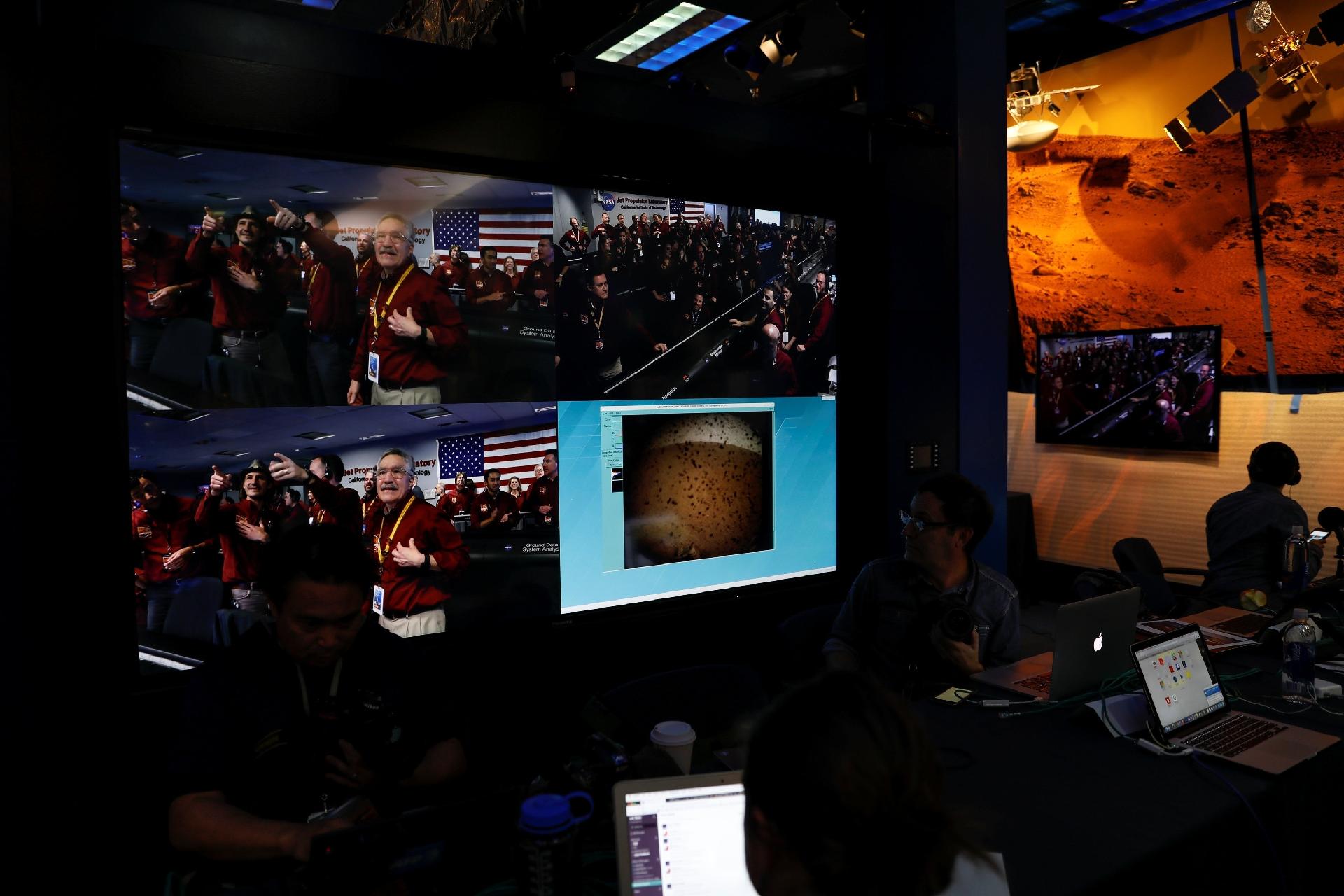 Módulo espacial da Nasa aterrissa com sucesso em Marte - 26/11/2018 ...