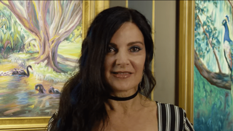 Mulher capaz de ver 100 milhões de cores diz viver 'chapada de beleza'