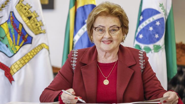 Resposta de secretaria indica que vice não poderia ter casado prefeito