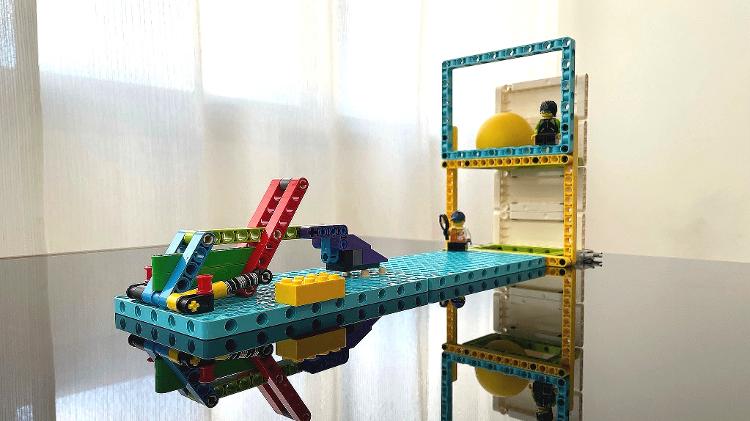 Testei o kit da Lego que ajuda a aprender ciências... e não foi fácil ...