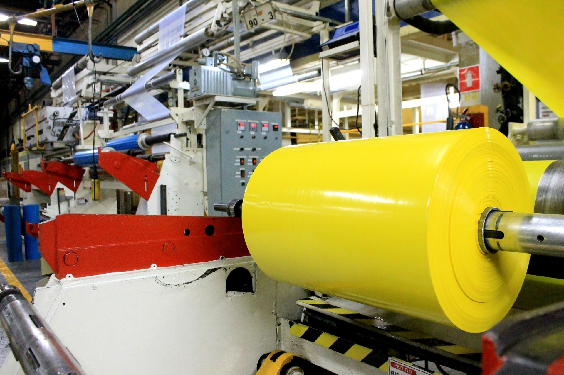 Empresa fatura R$ 20 mi reciclando fralda usada e embalagem de ...